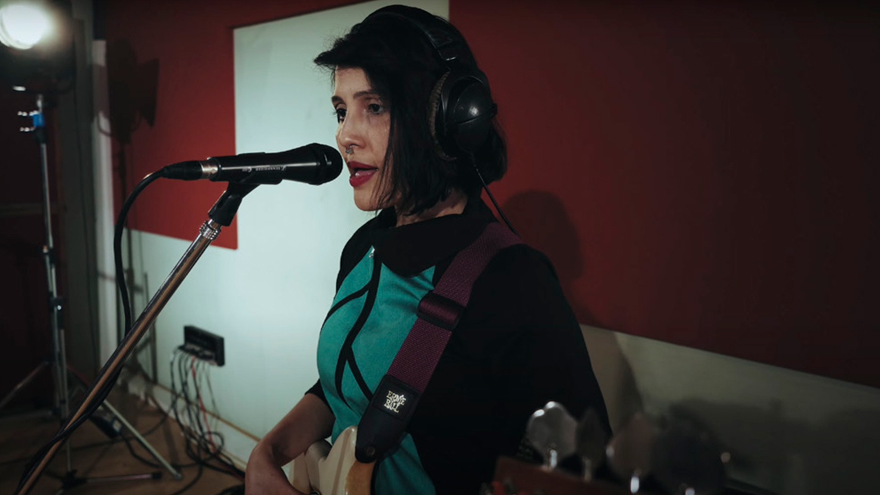 SHU estrena sesión en vivo